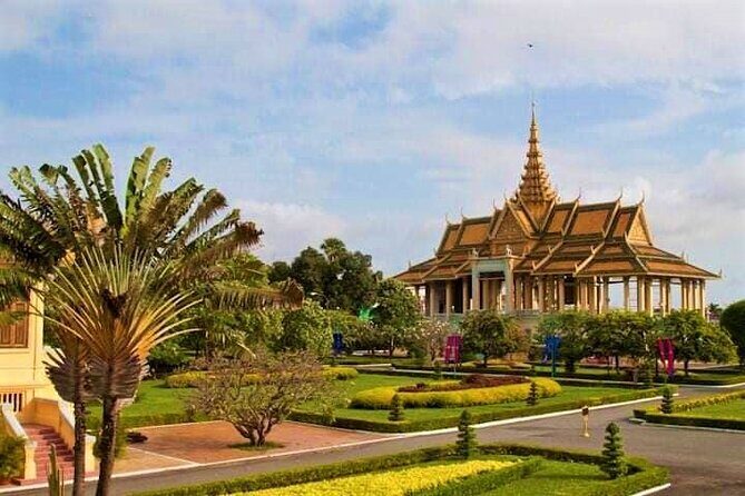 Discover Cambodia 8 Days from Siem Reap to Koh Trong -Phnom Penh - Who Would Love This Tour?