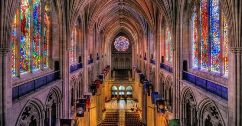 Discover D.C.'s Hidden Gems on a Private "Tour of Contrasts" - Who Will Appreciate This Tour?