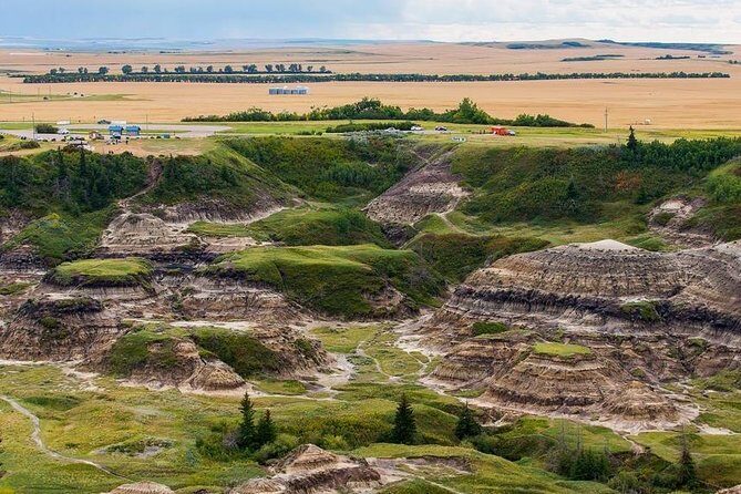 Discover Drumheller, Horseshoe Canyon, Royal Tyrrell Museum - How the Experience Adds Value