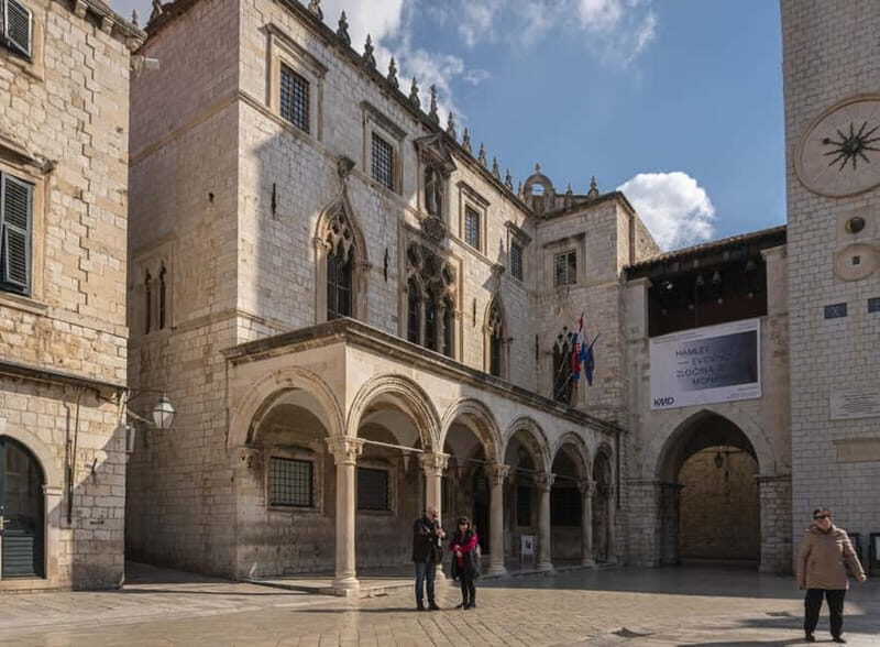 Discover Dubrovnik: Old Town History Tour - The Experience of the Guide
