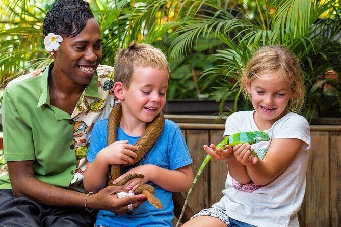 "Discover Fiji's Hidden Gems: Eco Park, Pottery Village & Dunes!" - An Authentic and Informative Day Out