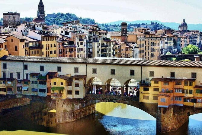 Discover Florence city center on e-cabriot fiat 500 - FAQs