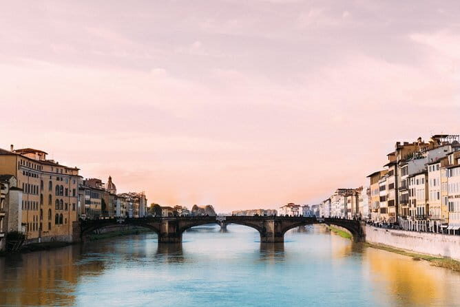 Discover Florences most Photogenic Spots with a Local - Key Points