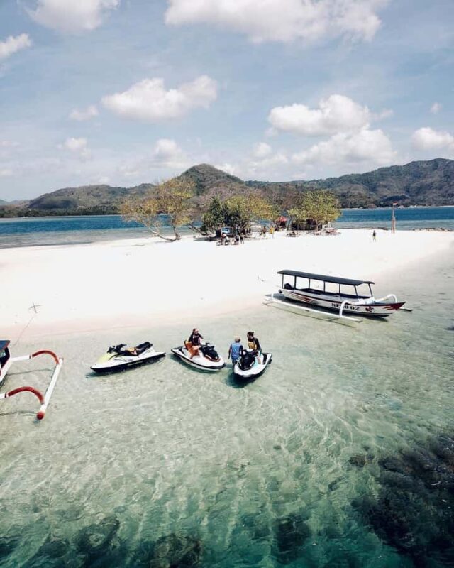 "Discover Gili Nanggu: A Secret Island Escape Awaits You!" - Starting Point and Transportation