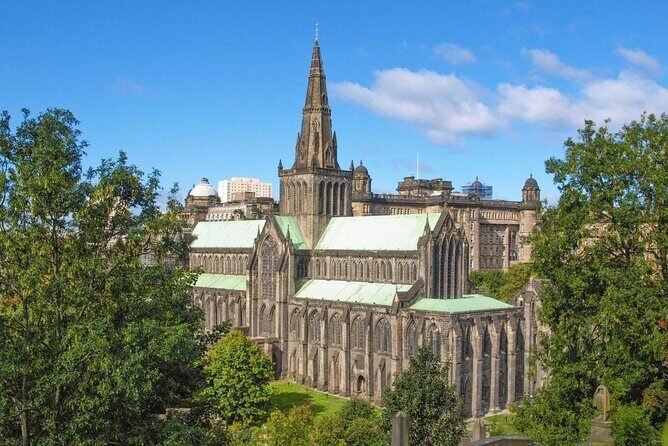 Discover Glasgow. Full day private tour in people carrier. - Key Points