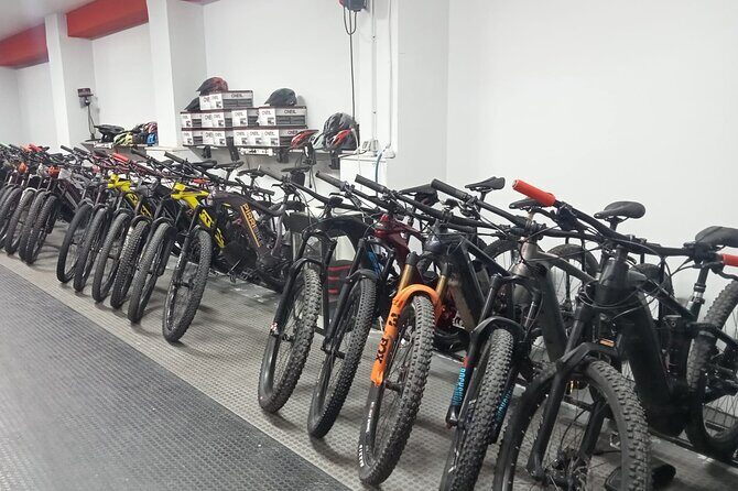 Discover Granada - Ebike 1 H - An In-Depth Look at the Itinerary