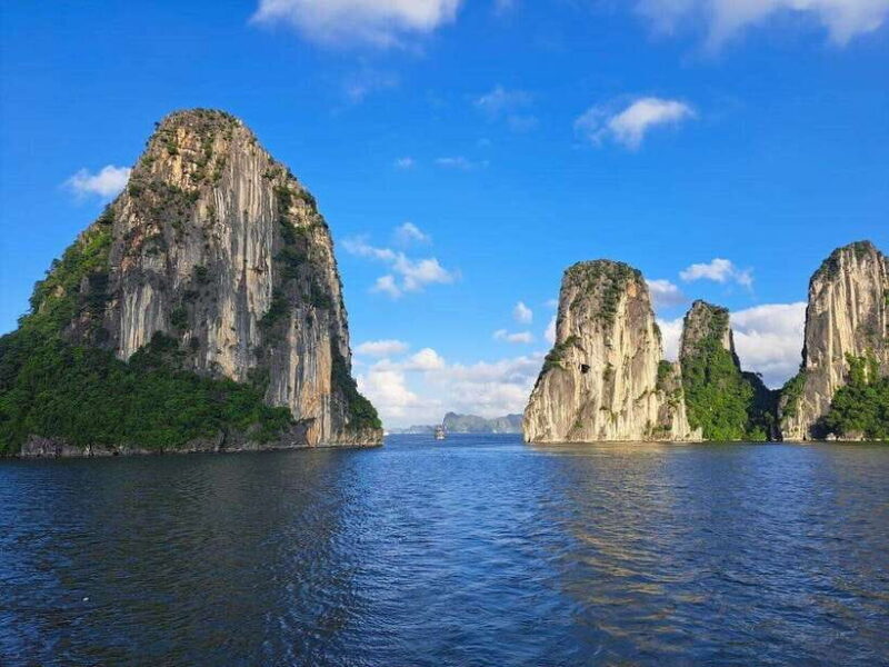 Discover Halong Bay 4-hour Scenic Cruise, Kayak, Lunch, Cave - Authentic Experiences and Traveler Perspectives