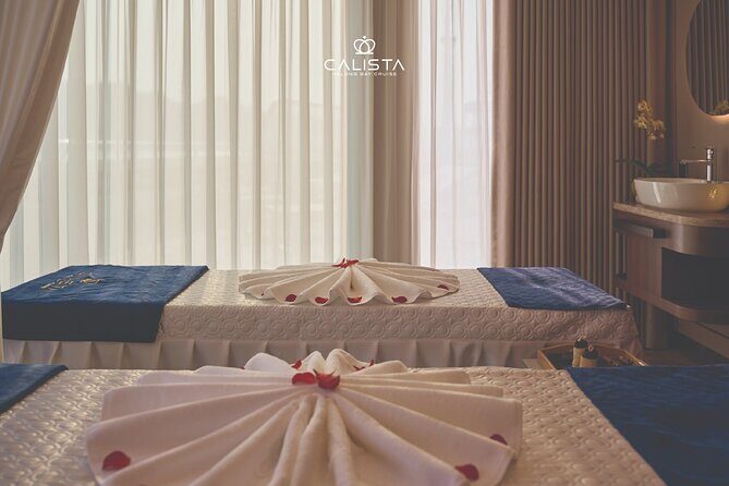 Discover Halong Bay on a 2 Day Calista Luxury 6 Star Experience - Final Thoughts: Who Should Book This Tour?