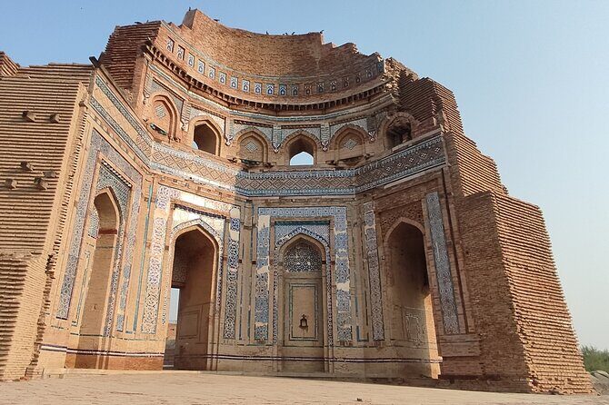 Discover Hidden Gems of South Punjab in Five Days - Practical Considerations: Value, Comfort, & Logistics