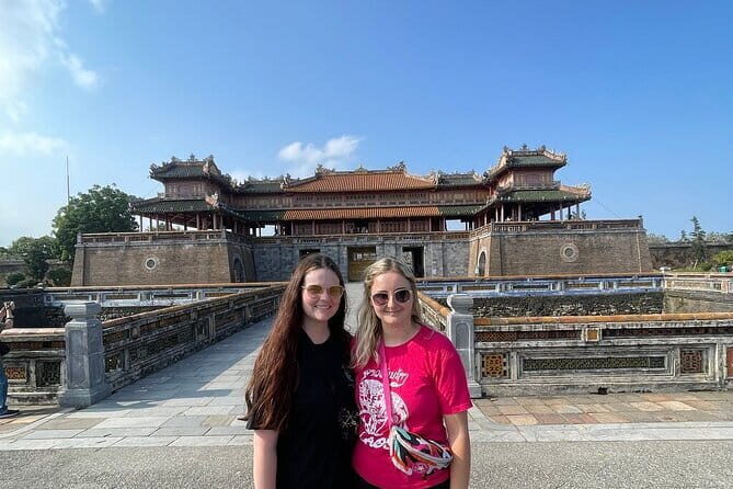 Discover Hue Imperial: Small Group with Dragon Boat Experience - Key Points