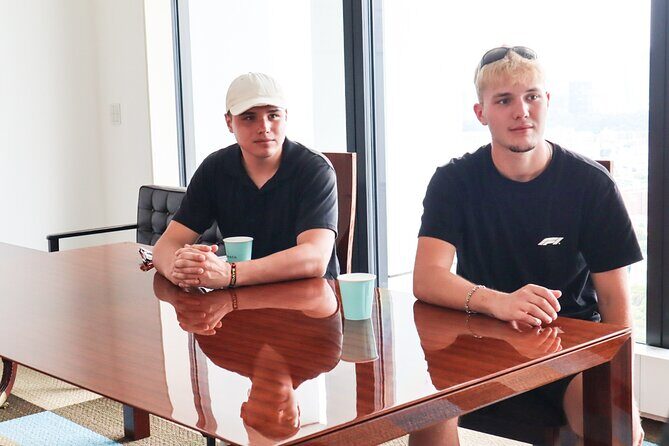 Discover Japanese Politics Over a Coffee in Tokyo - What the Reviews Say