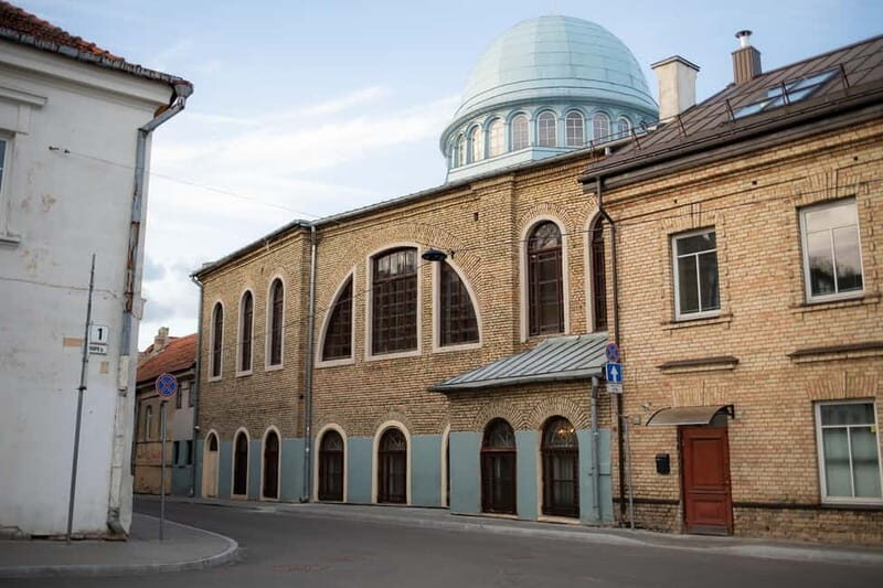 Discover Jewish Vilnius with a Local - Who Should Consider This Tour?