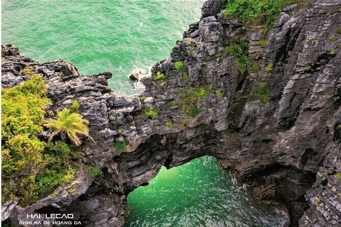 Discover Lan Ha Bay Viet Hai Village Hike to Ha Long bay - An In-Depth Look at the Tour Experience