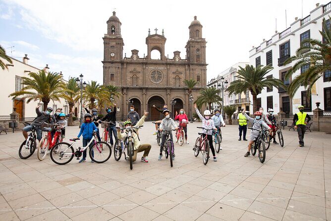 Discover Las Palmas City by Bike in 4 hours - In-Depth Look at the Itinerary and Experience