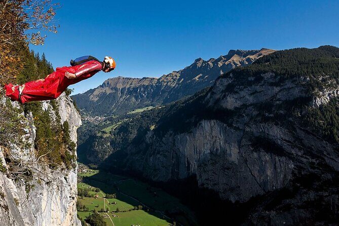 Discover Lauterbrunnen with CHEESE & CHOCOLATE - Swiss Cheeses and Chocolates