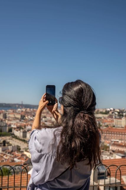 Discover Lisbon 4h Tuk Tuk - FAQ