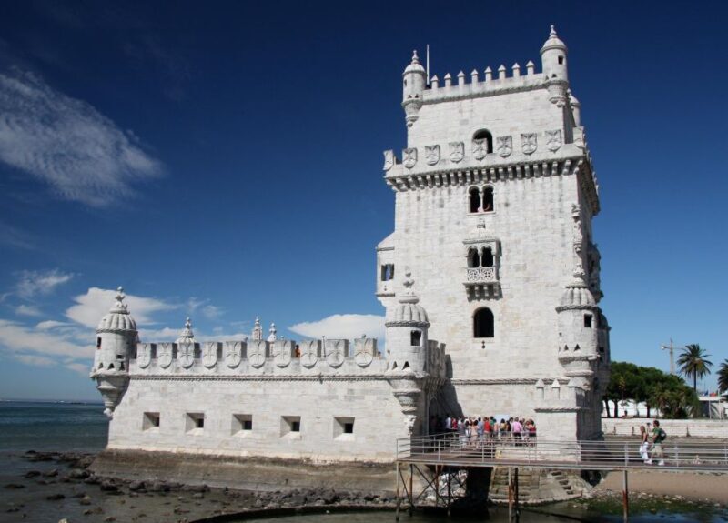 Discover Lisbon: Full Day City Tour - Transportation and Group Dynamics