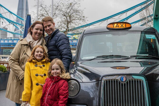 Discover London in a Panoramic Black Cab - An In-Depth Review of the Black Cab London Tour