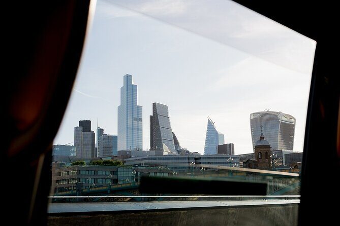 Discover London in a Panoramic Black Cab - FAQ