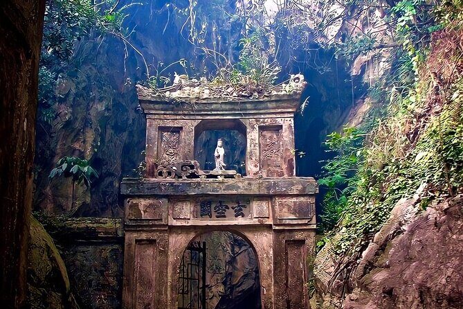 Discover Marble Mountains - Monkey Mountains in Da Nang City - Exploring the Marble Mountains with a Guided Tour