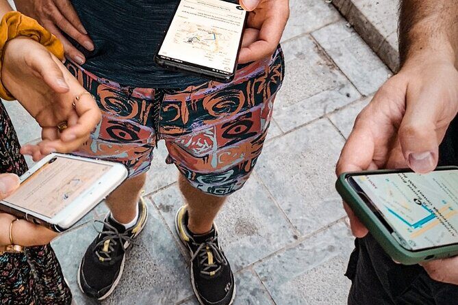 Discover Marseille while playing! Escape game - The alchemist - The Sum Up