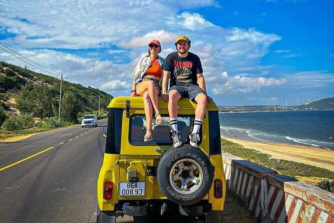 Discover Mui Ne: Sand Dunes Jeep Tour, Amazing Guide, Best Seller - An Authentic 5-Hour Adventure in Mui Ne