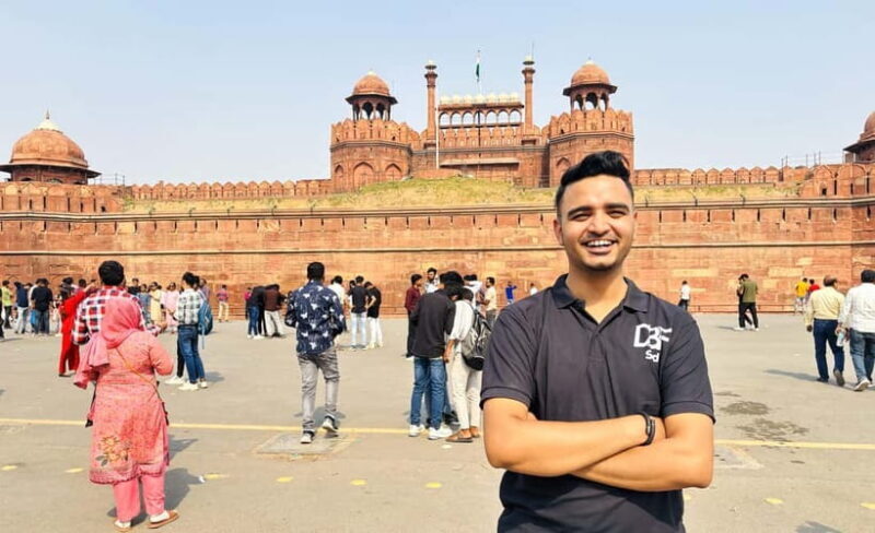 Discover Old & New Delhi: Private Tour with Street Food - Key Points