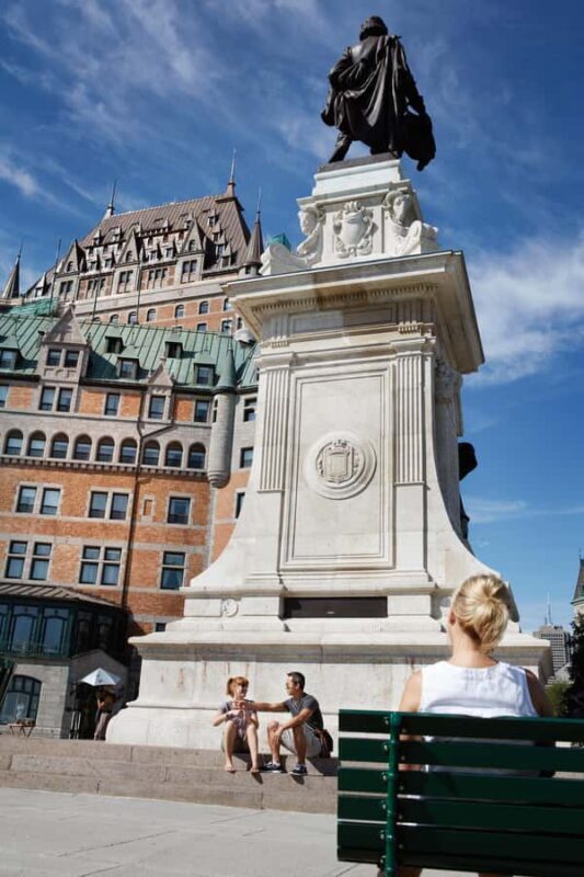Discover Old Quebec on foot with a local guide - Exploring the Itinerary in Detail