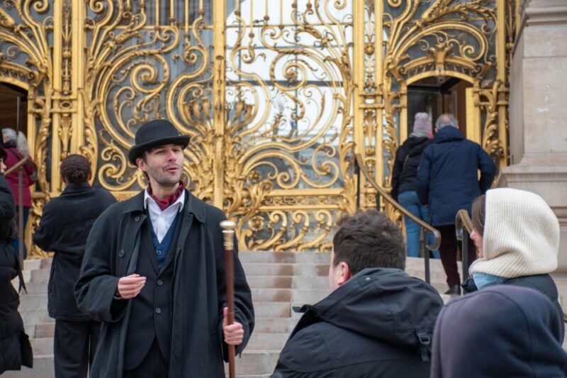 Discover Olympic Paris! Guided tour with an actor-guide - Key Points