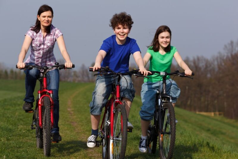 Discover Oxford: City & Countryside Cycling Tour - Practicalities and What Travelers Should Know