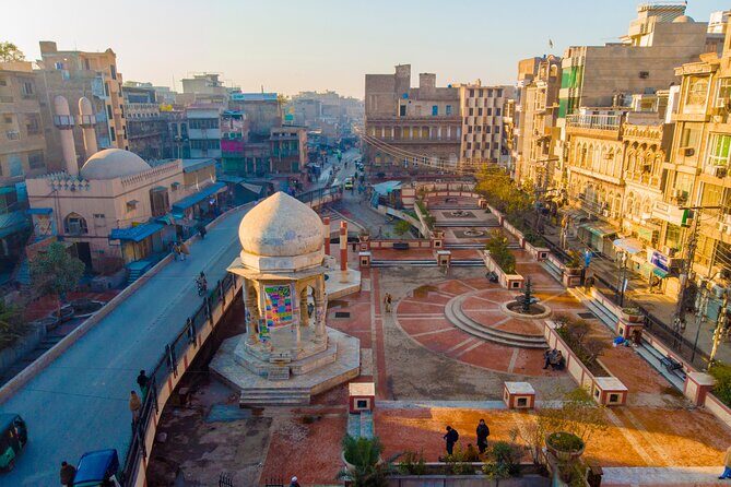 Discover Peshawar Full Day Guided Tour from Islamabad - Key Points