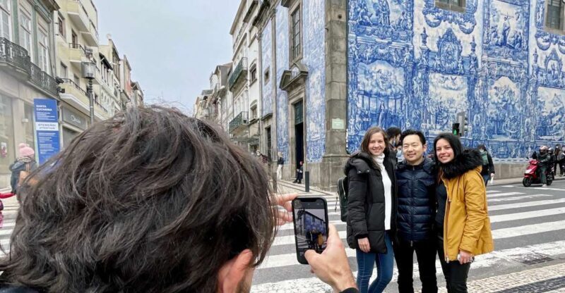 Discover Porto - A Private Walking Tour w/ Authentic Tasting - Authentic Tasting Experience