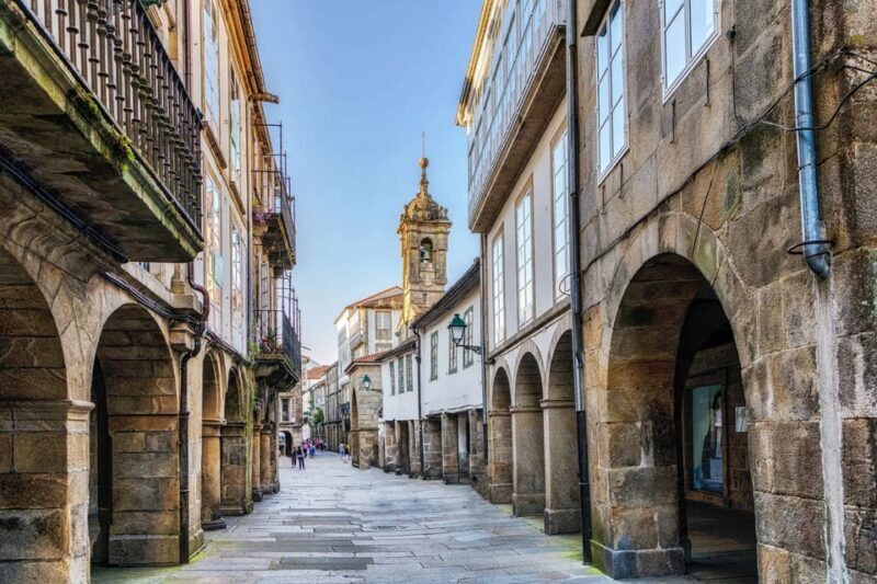 Discover Santiago in 4 hours: its cathedral, Pórtico, and historic quarter. - Practical Details and What You Should Know