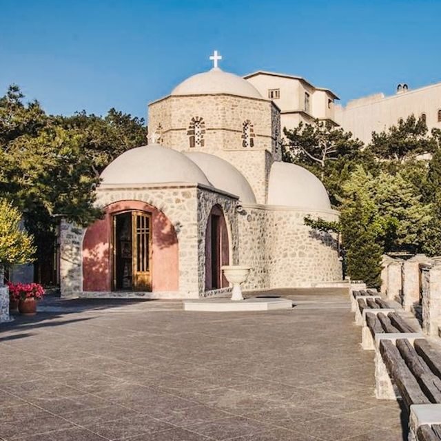Discover Santorini: Private Full-Day Tour with Wine Tasting! - In The Sum Up