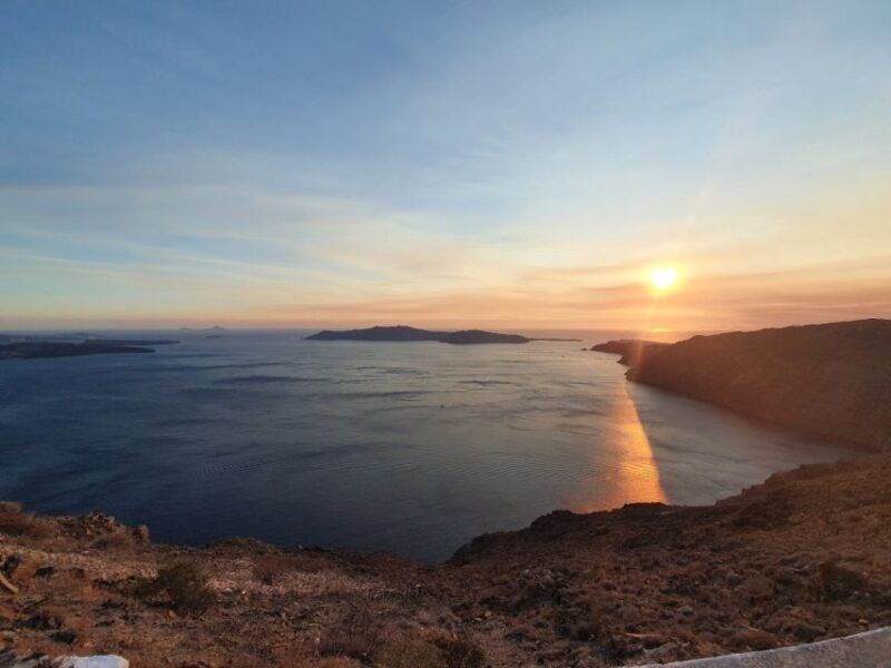 Discover Santorini with a 5 Hour Private Deluxe Tour - An Overview of the Tour