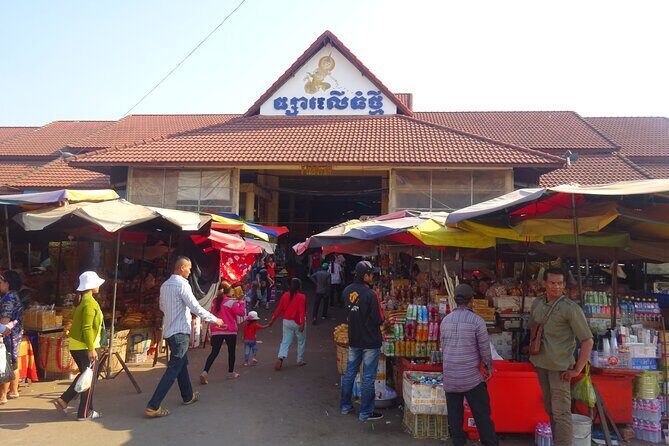 Discover Silk Craft and the Beauty of West Baray by Tuk Tuk - Key Points
