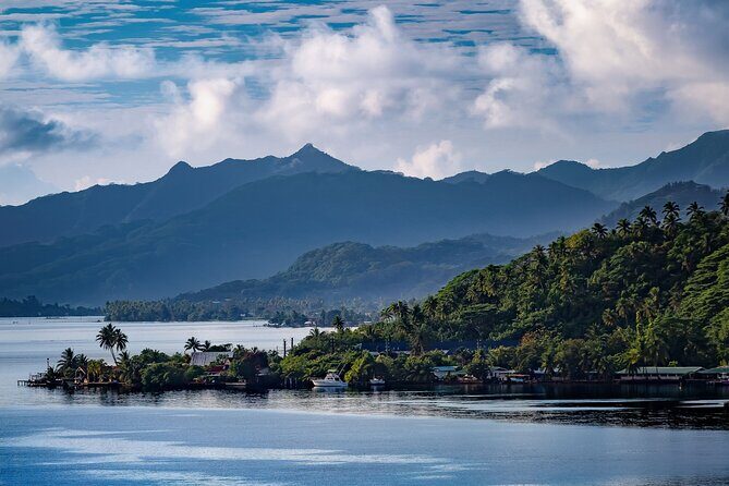 Discover Tahiti Nui, its landscapes and iconic sites. - Who Will Love This Tour?