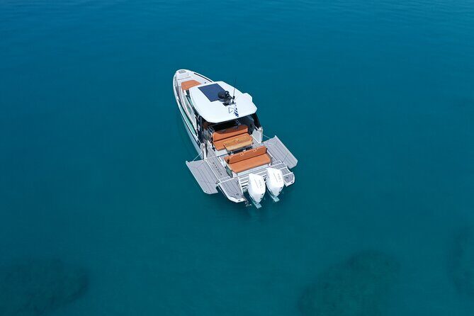 Discover the beauty of the Messinian Inousses Islands on a Yacht - Key Points