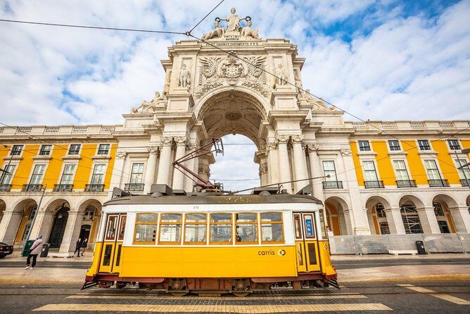 Discover the Charm of Lisbon Hills - An In-Depth Look at the Lisbon Hills Tour