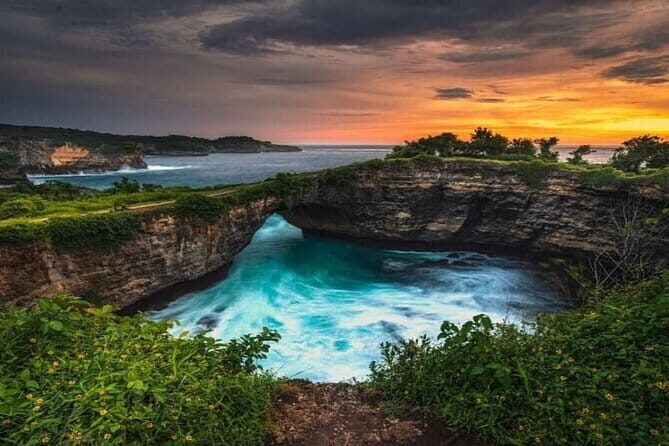 Discover the Enchanting Beauty of West Nusa Penida Private Tour - What Makes This Tour Valuable?