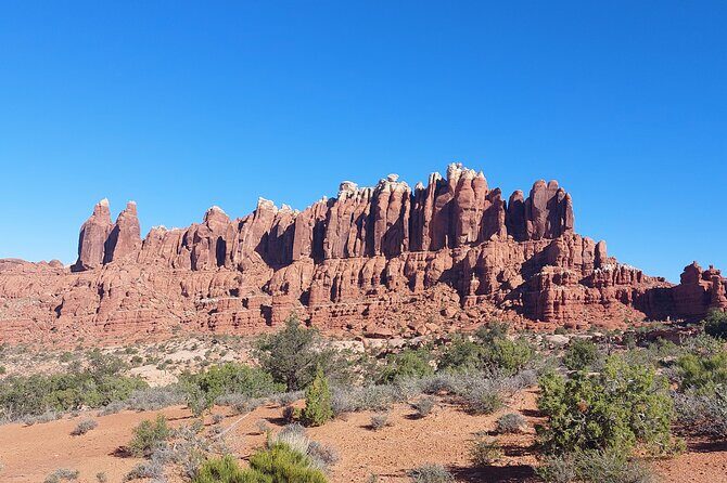 Discover The Hidden Arches: Solitaire Arches Private Desert Hike - Who Should Book This Tour?