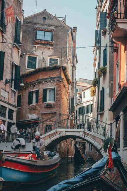 Discover the Hidden Gems of Venice: Guided Walking Tour - Authentic Experiences and Practicalities