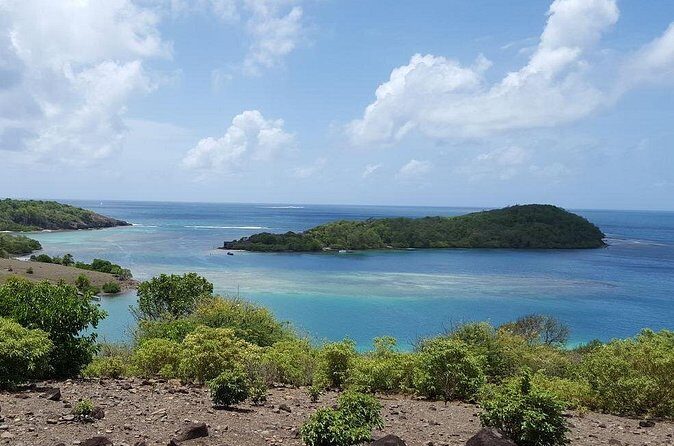 Discover the islands in the bay of Le Robert - Kayak rental half day - Why This Kayaking Tour Offers Great Value