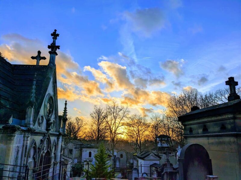 Discover the Living Beauty of Père-Lachaise - Key Points