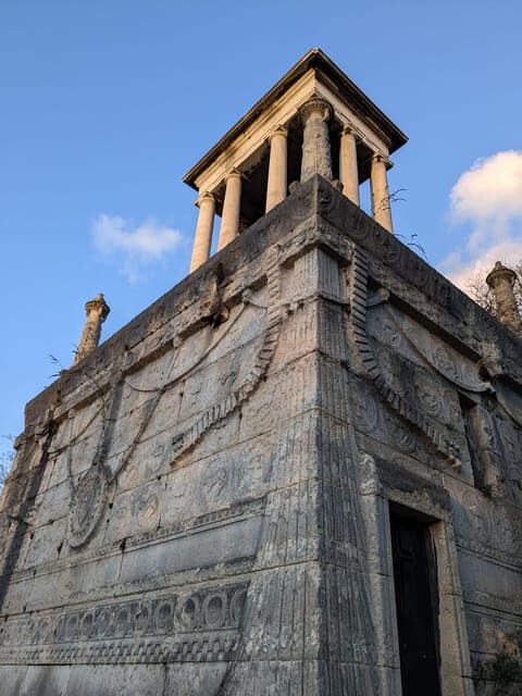 Discover the Living Beauty of Père-Lachaise - FAQ
