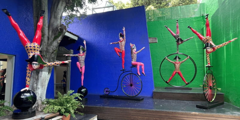 Discover the Magical Town of Tlaquepaque! - FAQ