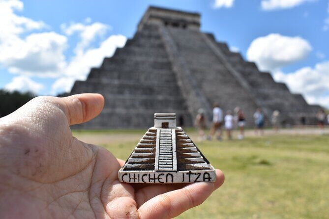 Discover the Maya ancient city Chichen Itza & 2 cenotes included - What You’ll Experience: A Step-by-Step Breakdown