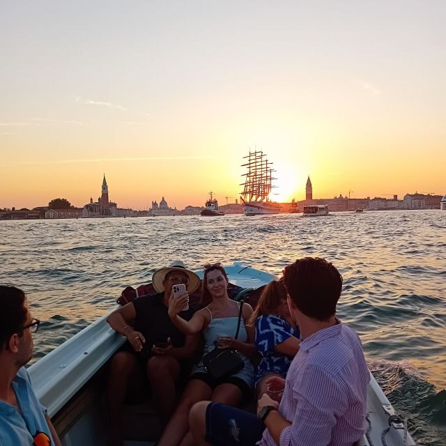 Discover the Northern Lagoon (with private boat and skipper) - Authenticity and Genuine Experiences
