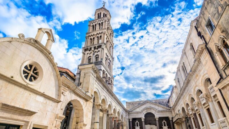 Discover The Old Town Split 1.5h walking Small group tour - The True Value of the Experience