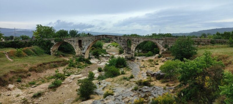 Discover the village of Luberon from Aix en Provence - What Makes This Tour Stand Out